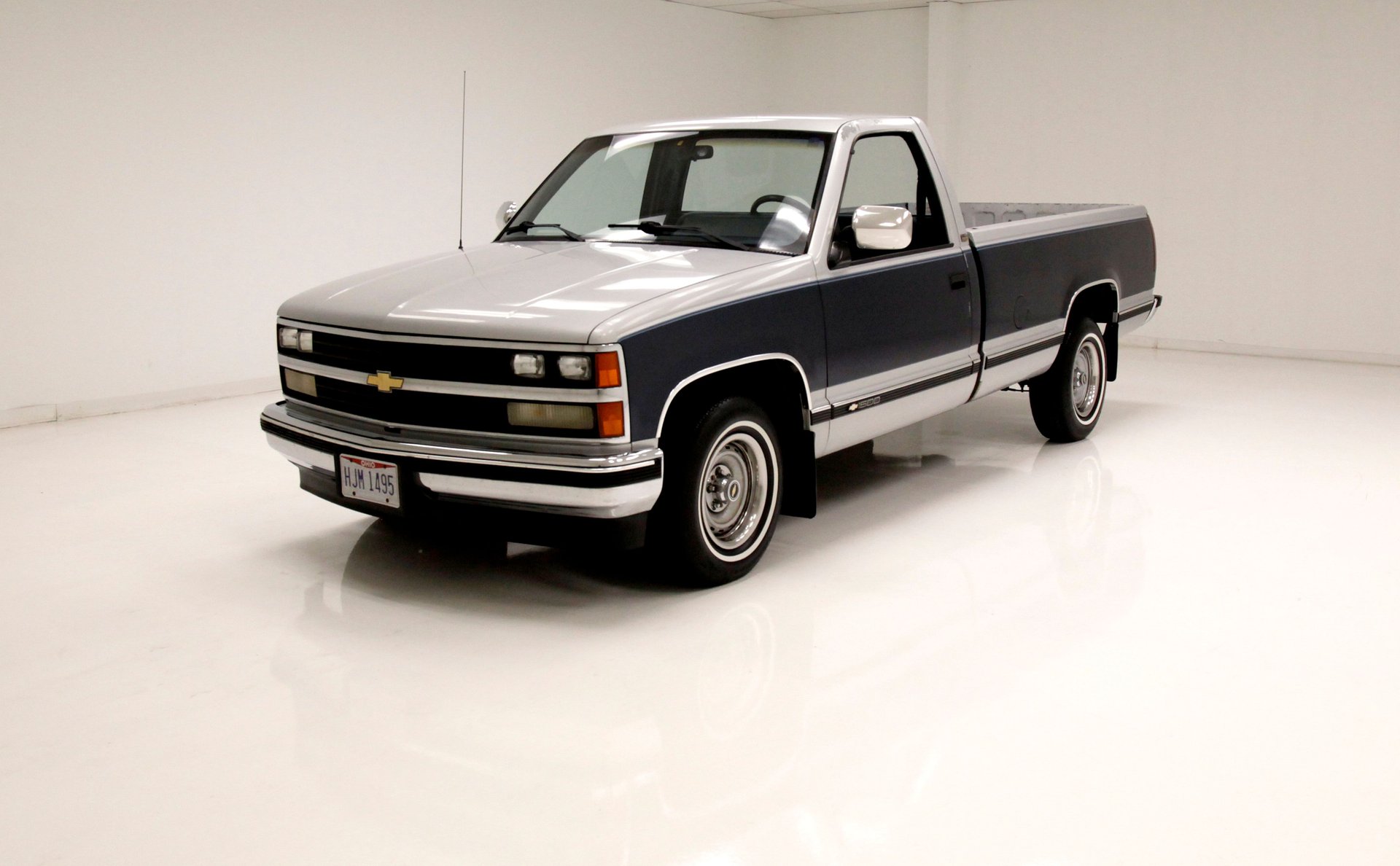 From Workhorses to Icons: The 20 Most Iconic Classic Pickup Trucks ...